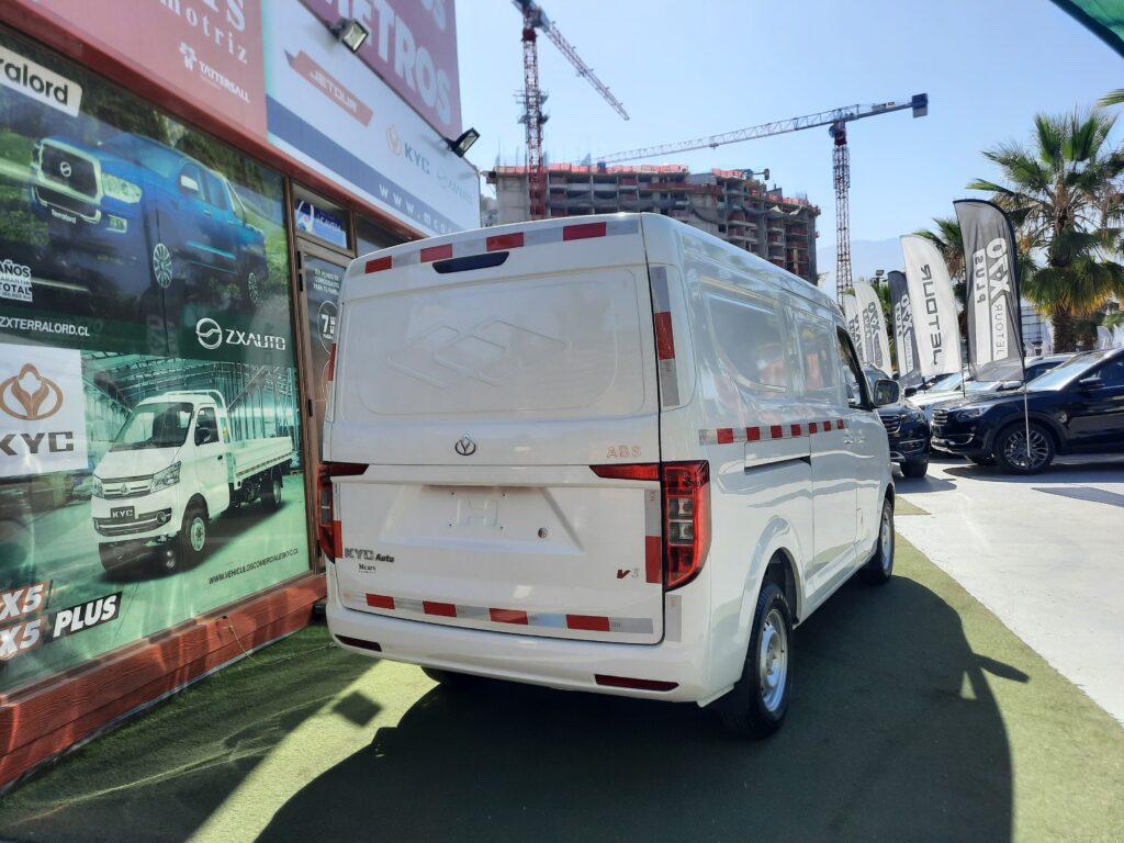 KYC MAMUT CARGO VAN 2026 - MCars Automotriz